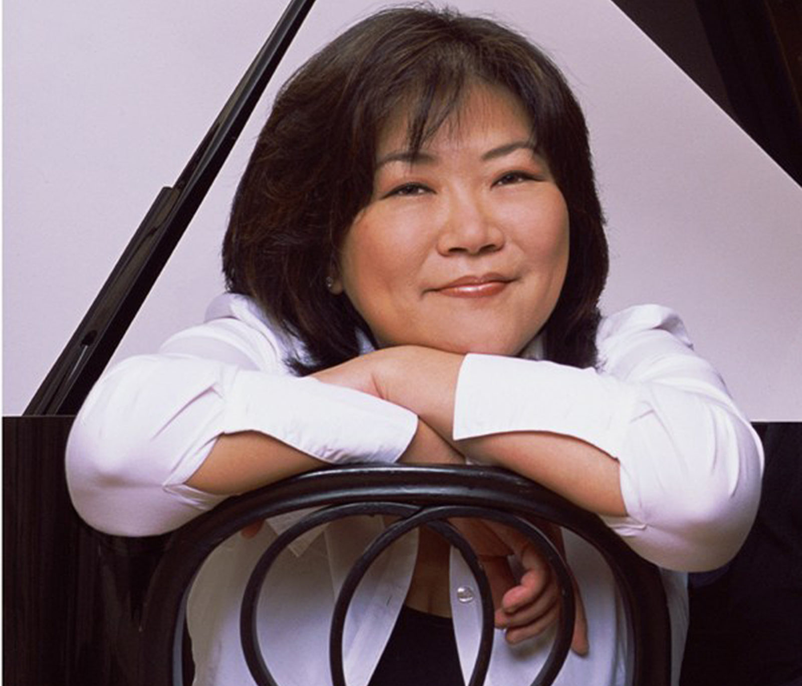 Filarmônica de Minas Gerais recebe a pianista Angela Cheng – Culturaliza BH