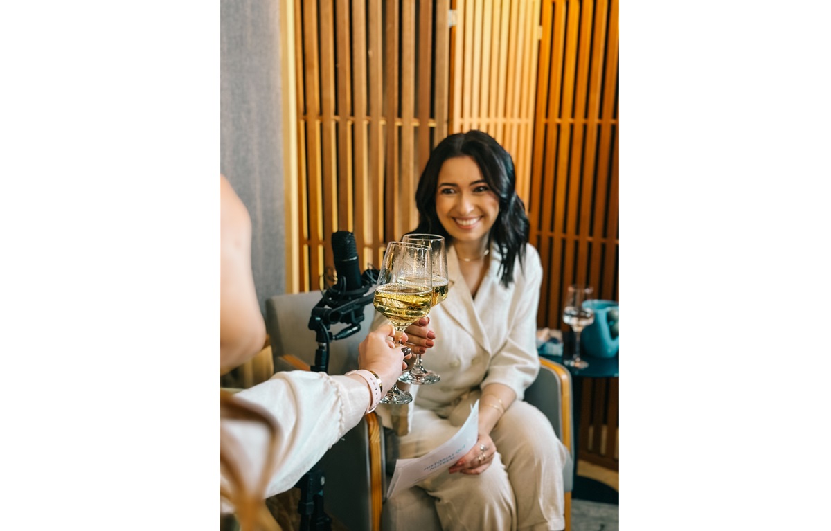 Histórias que nutrem: escritora mineira Maria Resende lança podcast ...